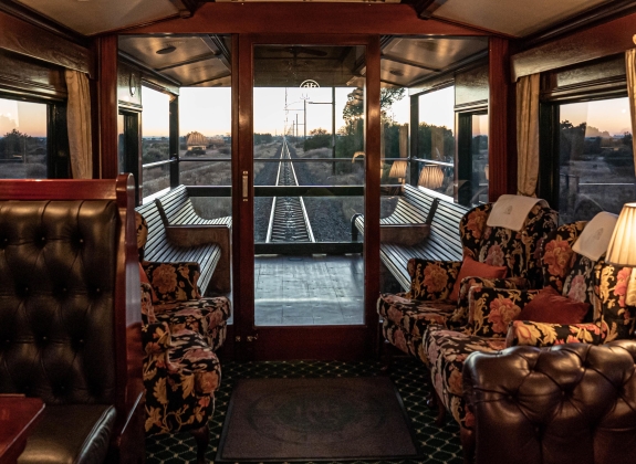 Classes of Service Onboard the Train | Railbookers®