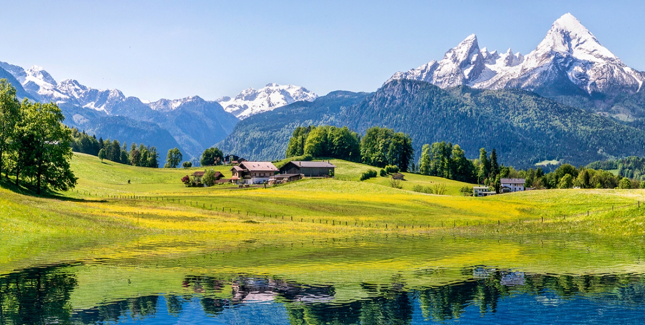 Grand Paris to Venice and Vienna via the Alps | Railbookers®