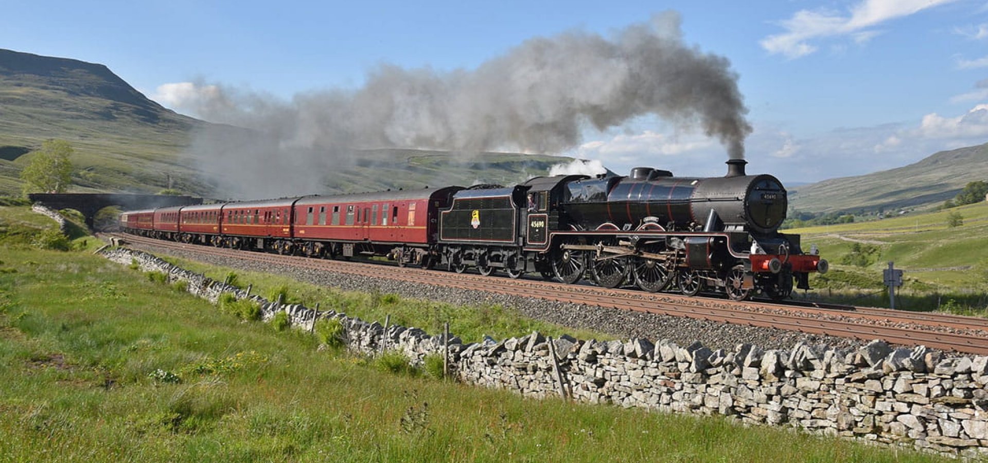 The Jacobite Steam Train | Railbookers